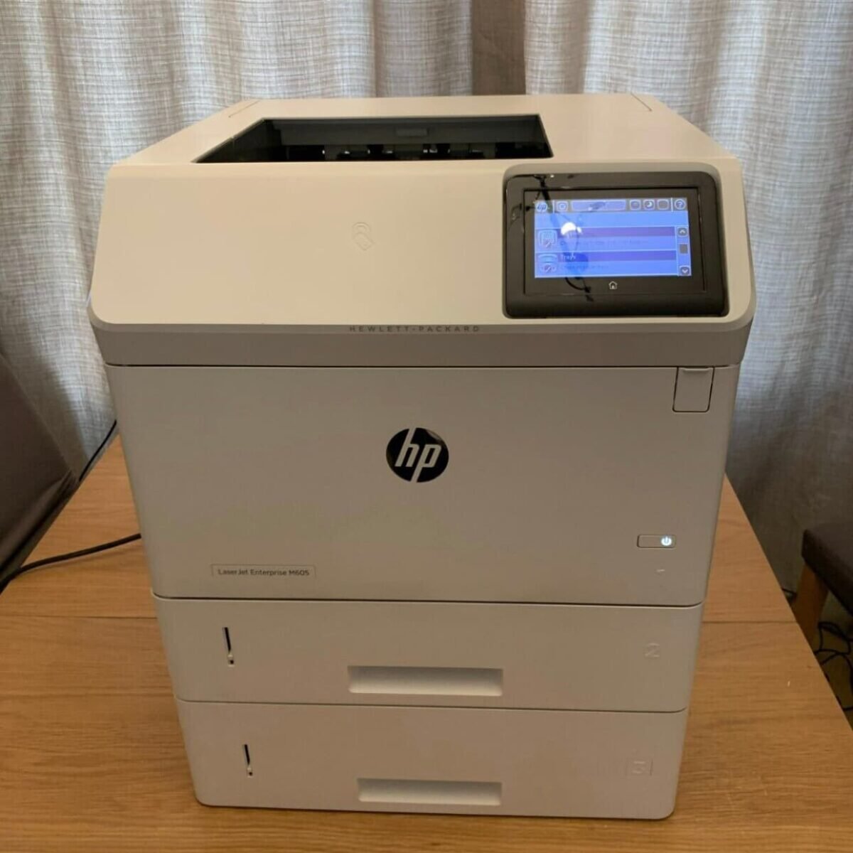 Hp laserjet m605dn - INFO TECH